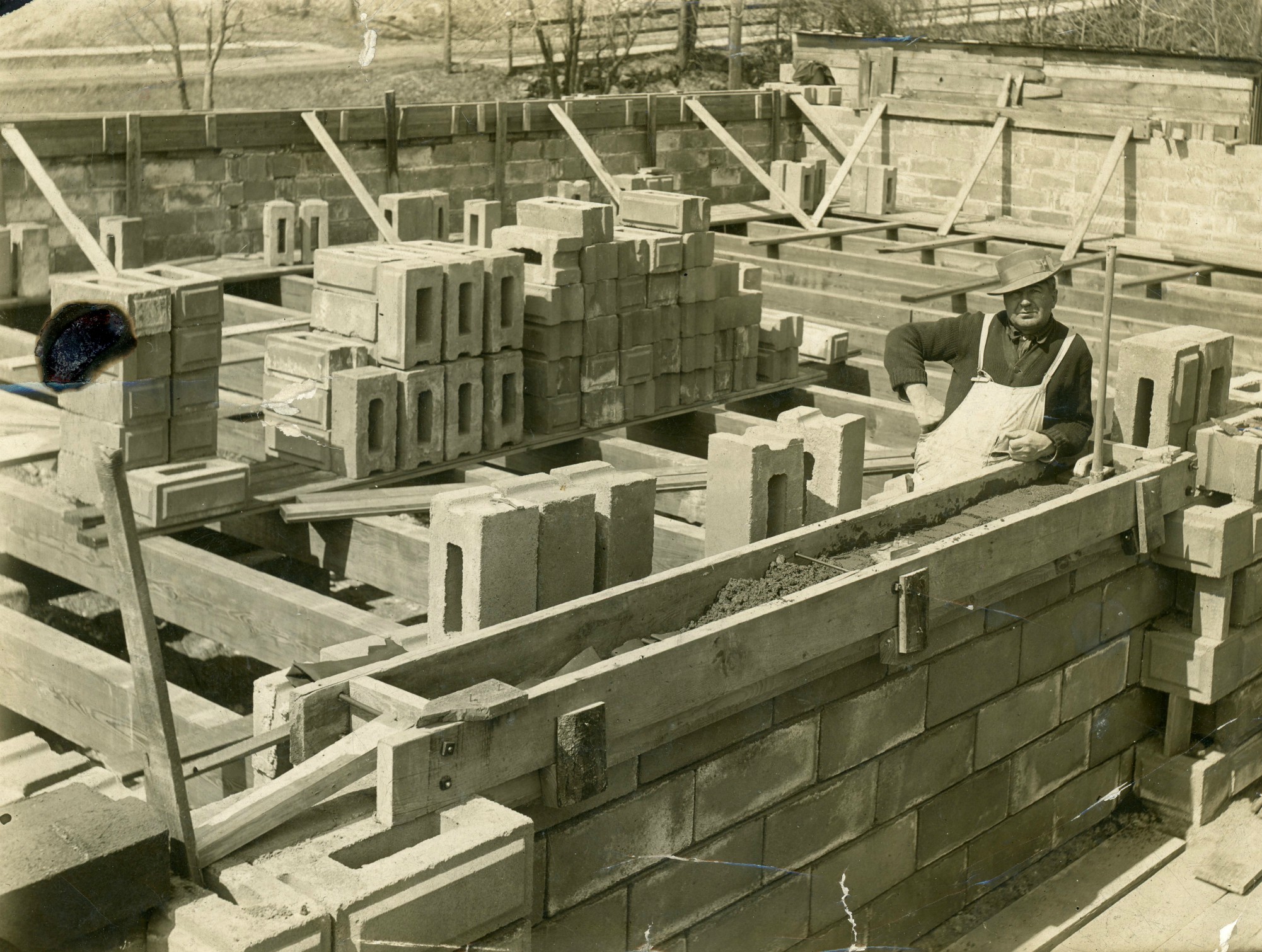 Concrete block masonry in Essex County