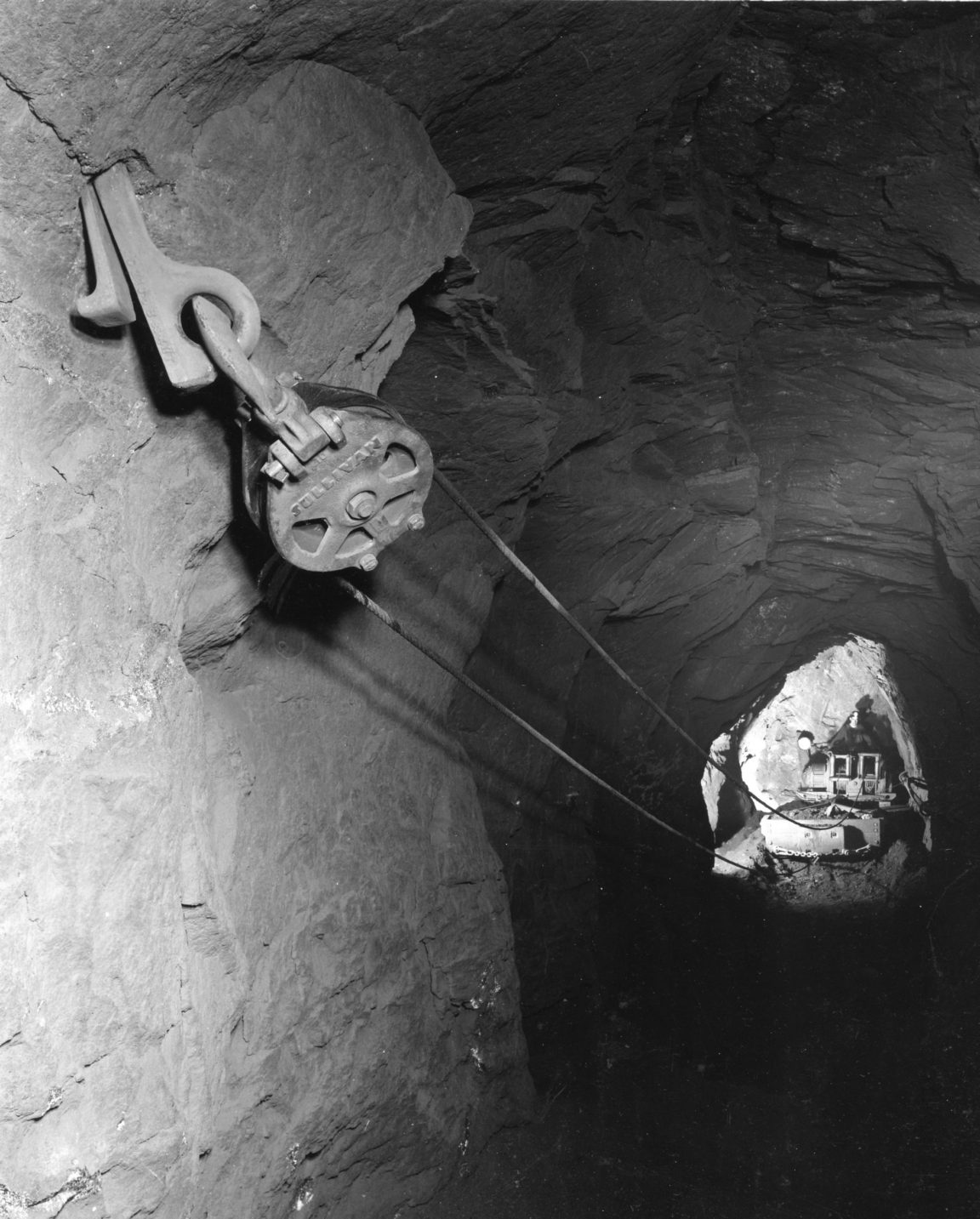 Scraping ore in a Republic Steel mine in Mineville