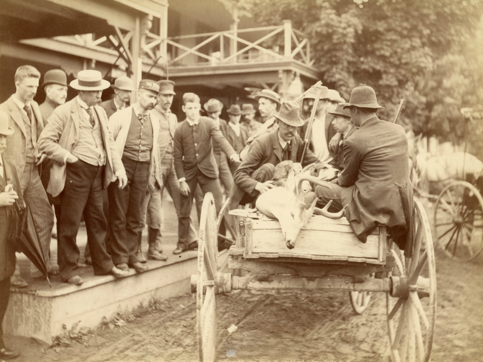 Deer hunting expedition returns to the Windsor hotel in Elizabethtown