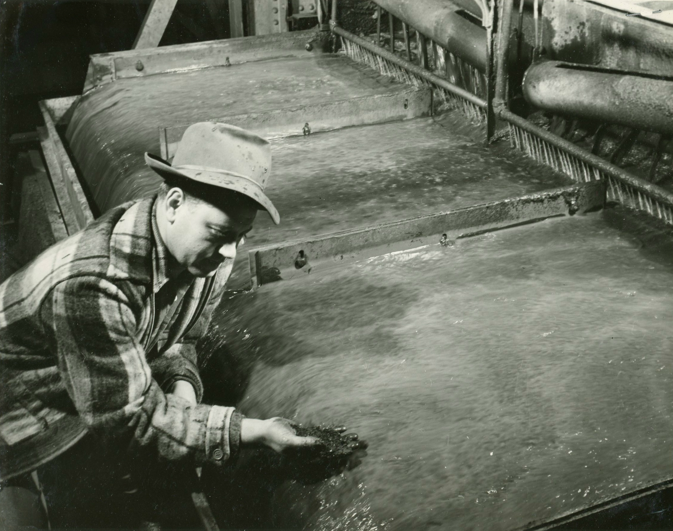 Inside the Jones & Laughlin Steel Corporation in Benson Mines in the ...