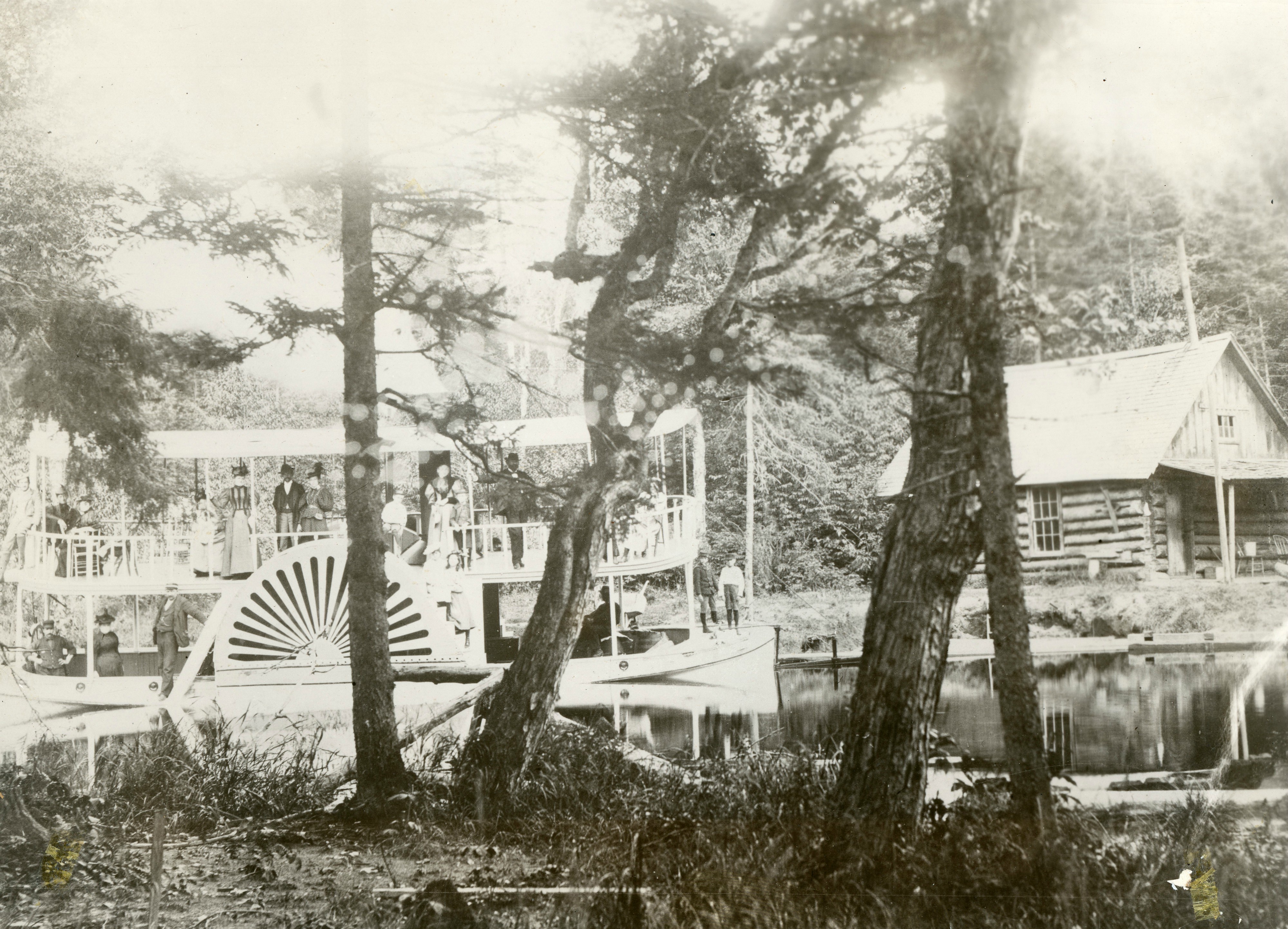 The Fawn steamer in the Town of Webb