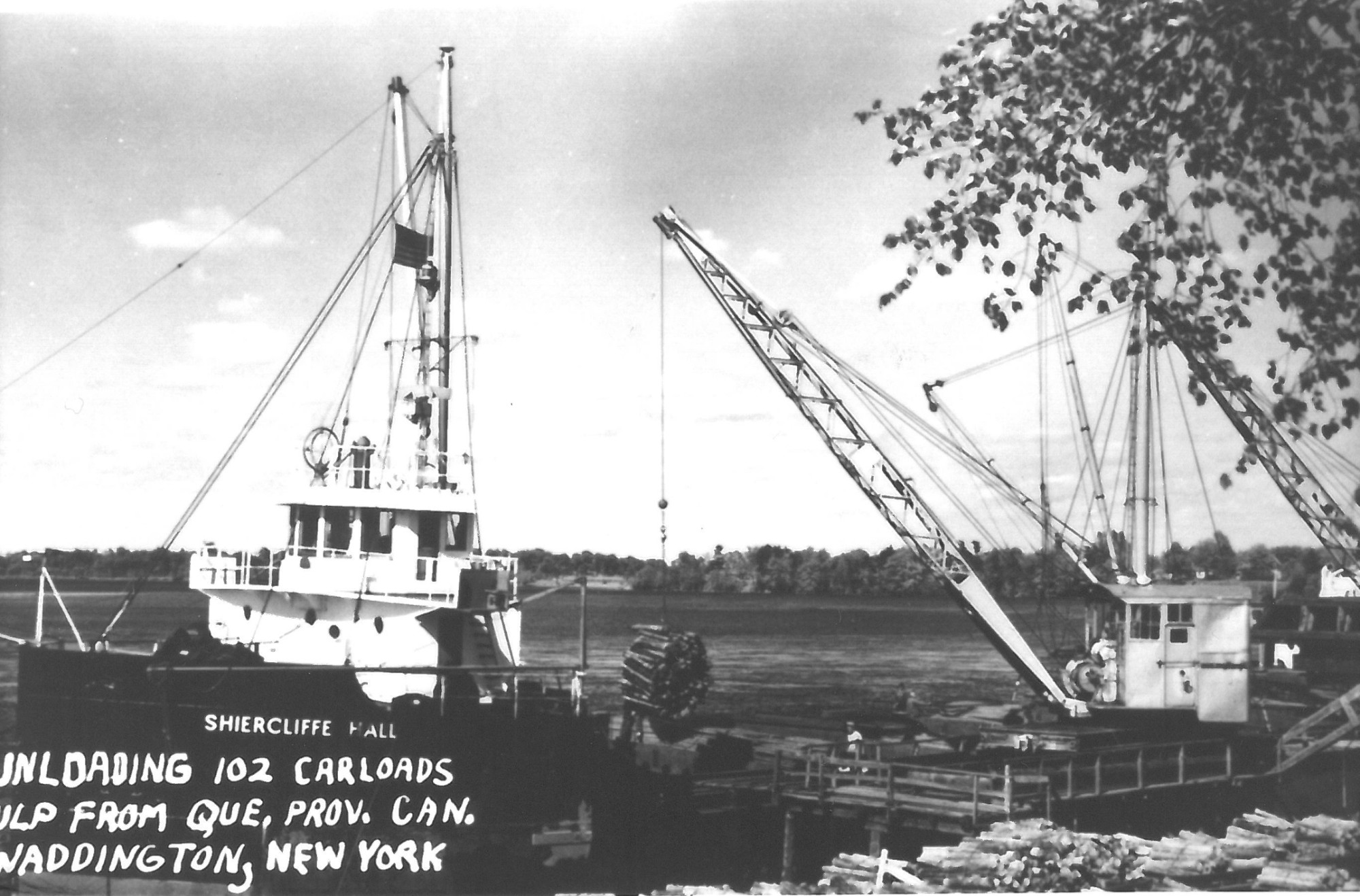 Unloading pulp from a ship in Waddington
