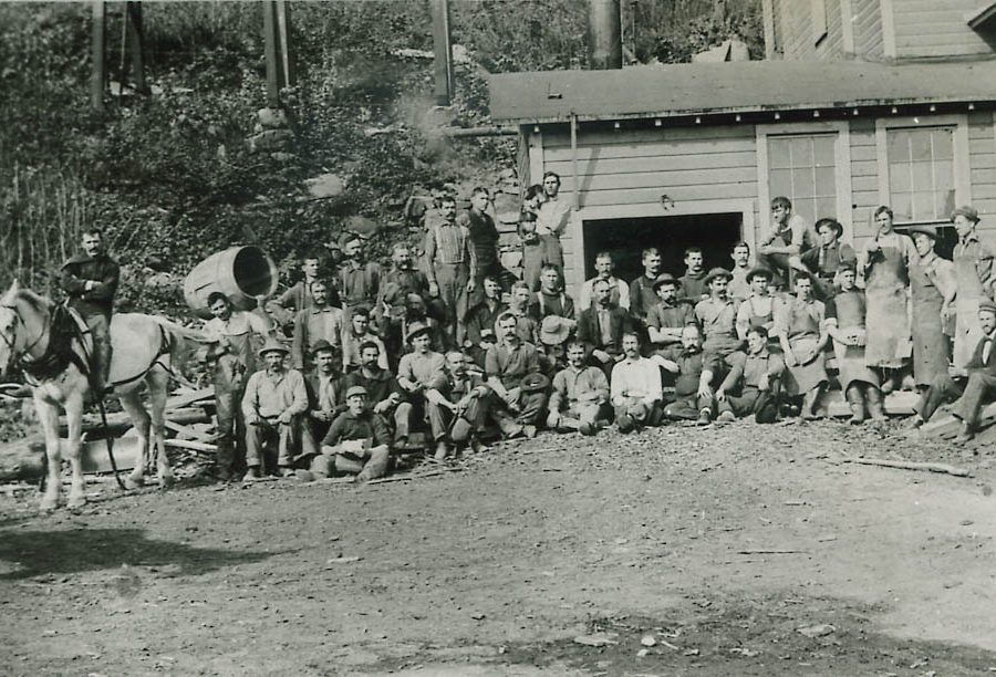 Mr. Hooper with the steam shovel at Hooper’s Mine in North River